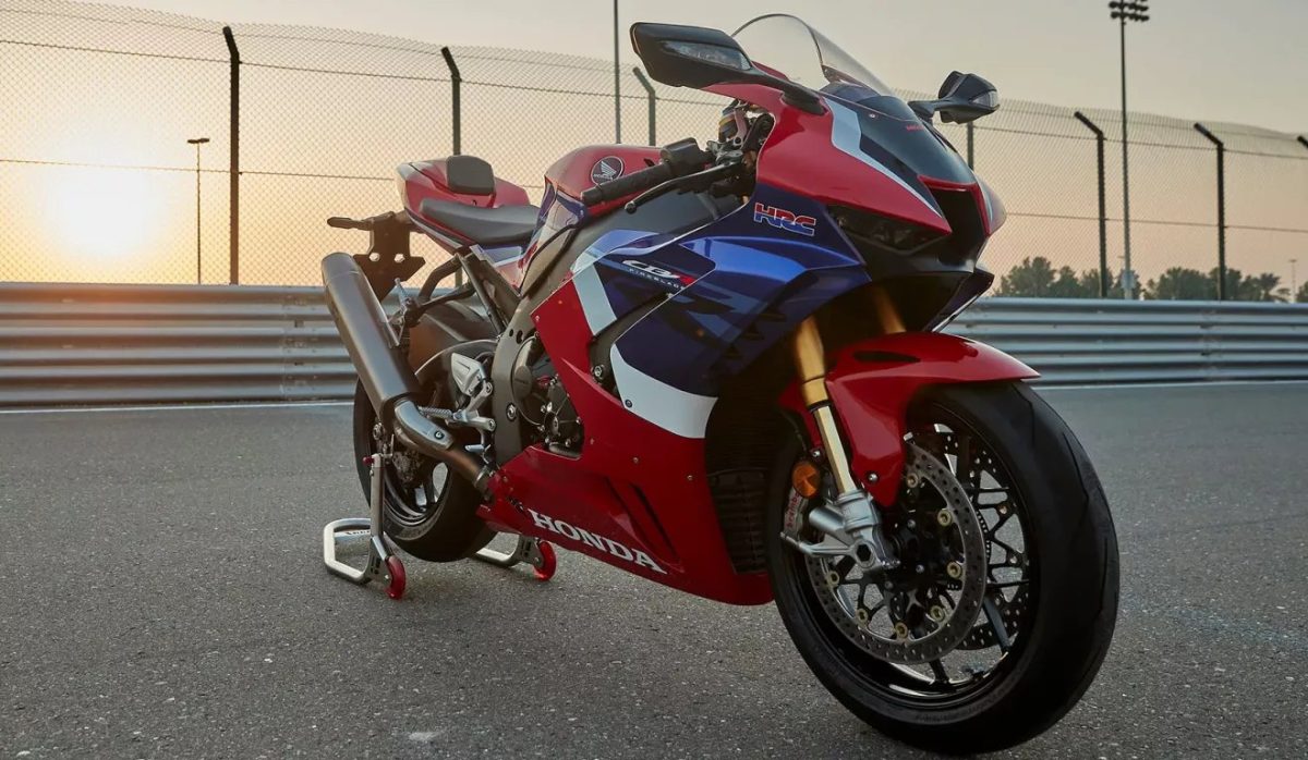 CBR 1000RR-R Fireblade SP 2023: Motor, Design e Velocidade